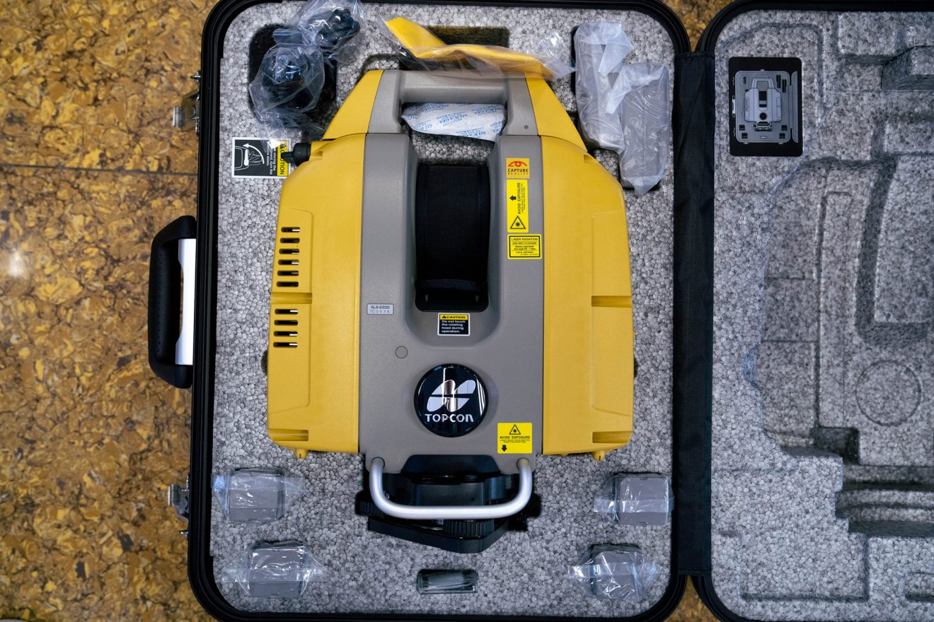 Topcon GLS 2000 3D Laser Scanner - Prime Analyzer Store